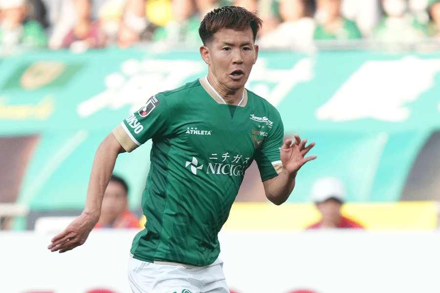 東京VがPKでダービー先制 見木友哉が自ら沈める | フットボールゾーン