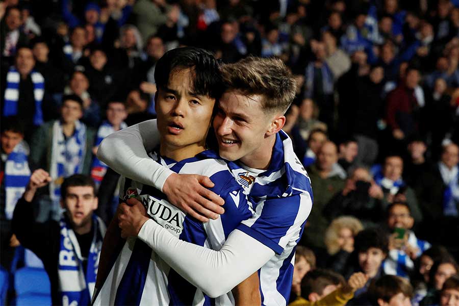 久保建英が1G1A躍動…現地大絶賛「マラドーナばりのゴール」 驚愕の4人"ぶち抜き"独走ドリブル | フットボールゾーン